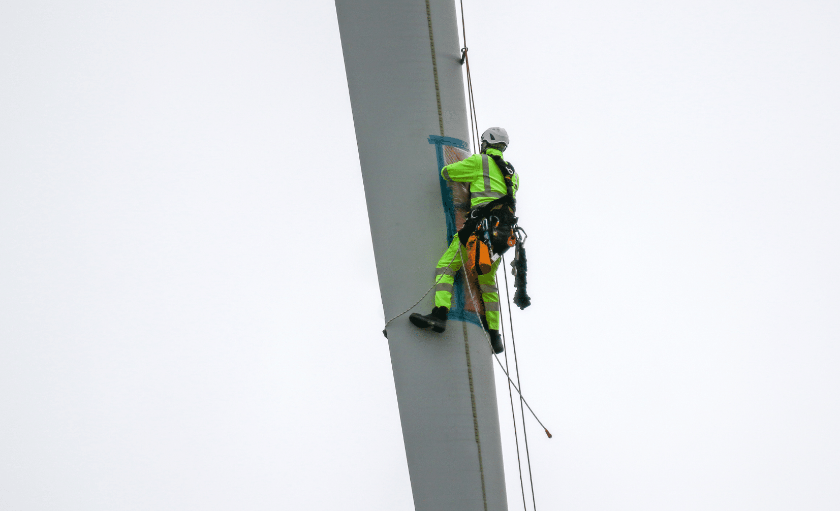 Master Blade Repair with Expert Training at Wind Trade Academy - Wind ...